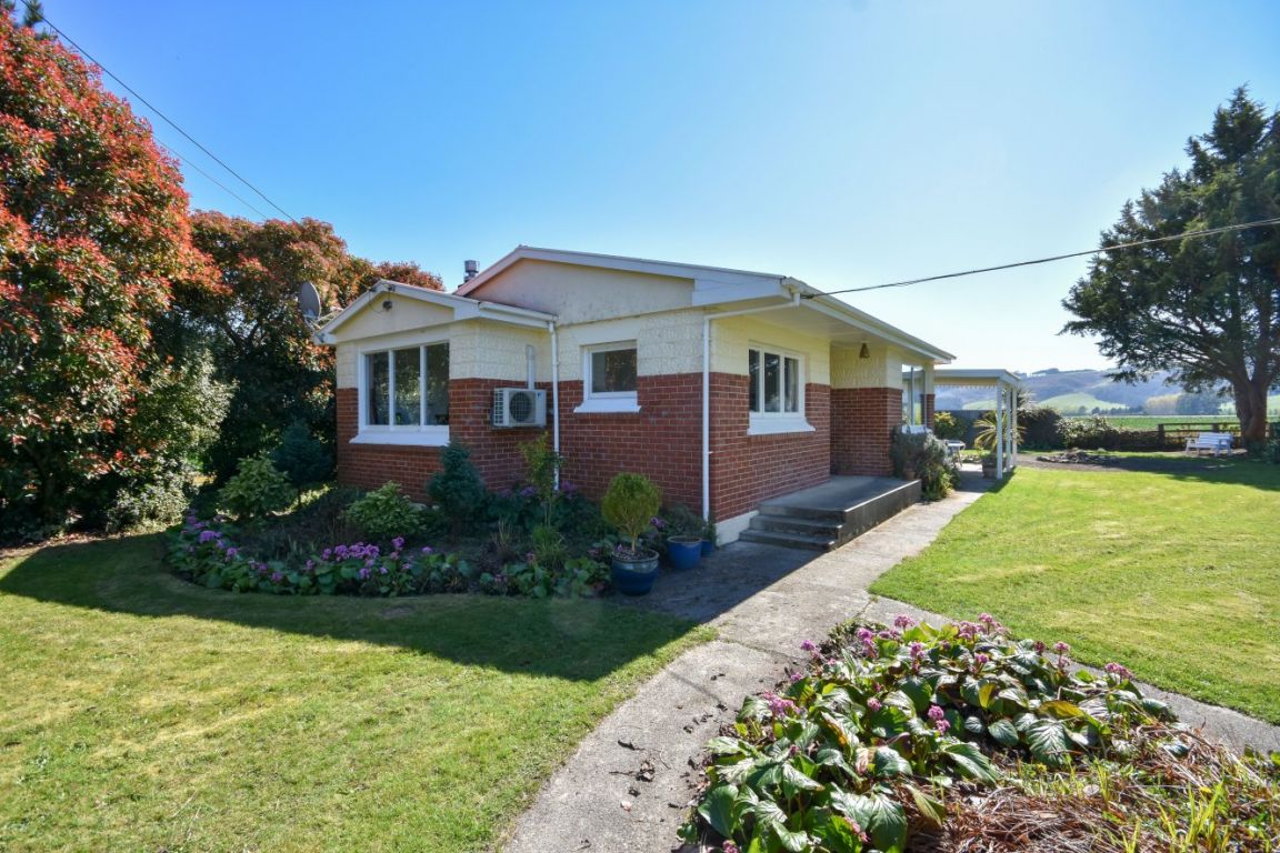 SOLD - 144 Huntly Road, Outram 9073