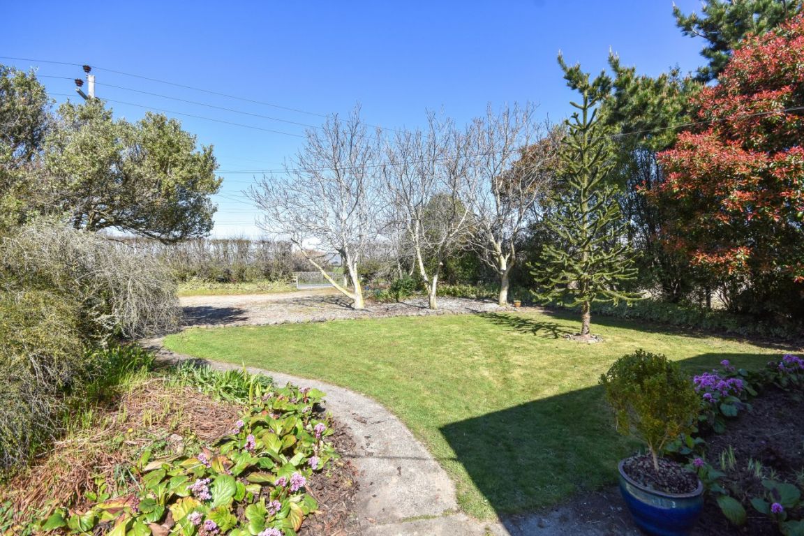 SOLD - 144 Huntly Road, Outram 9073